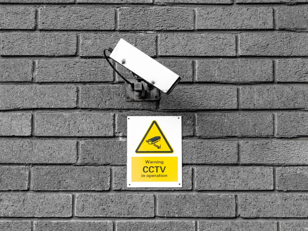 Apa itu CCTV? Definisi, Manfaat, dan Cara Kerjanya - PT. Surya Prima Sakti